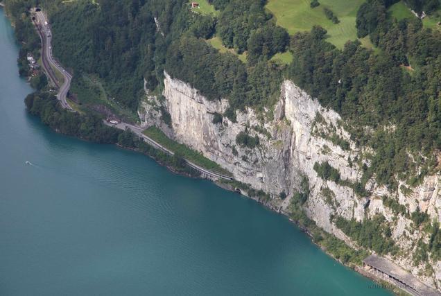 Axenstrasse: Tunneleröffnung in 12 Jahren