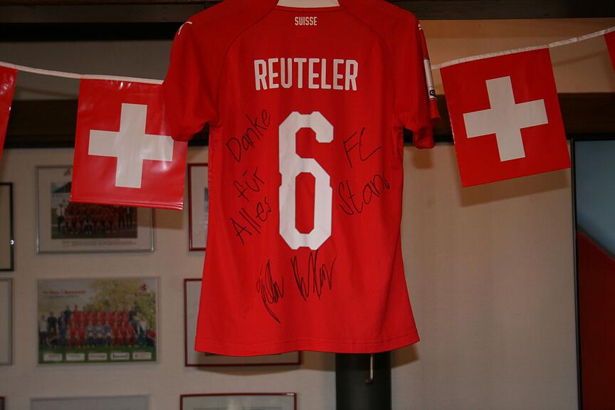 Zusammen die Daumen drücken für Géraldine Reuteler