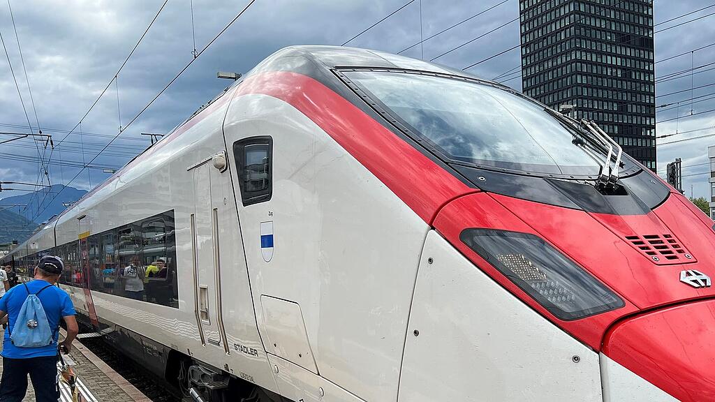 Ein «Giruno»-Zug heisst jetzt «Zug». (Bild: PD)
