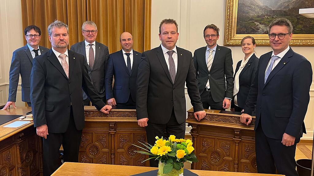 Die Urner Regierung ab 2024 (von links): Roman Balli (Kanzleidirektor ...