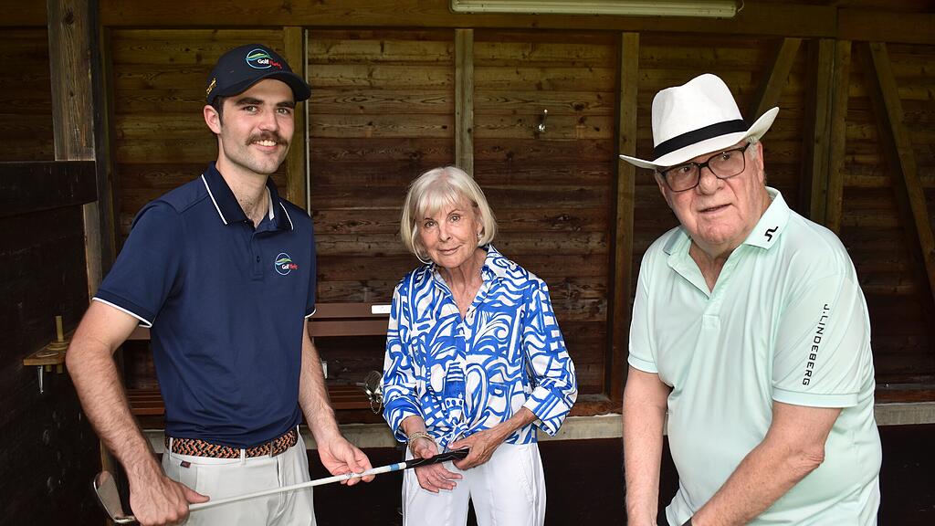 Der Nachwuchs des jubilierenden Klubs erteilte am Samstagnachmittag ...