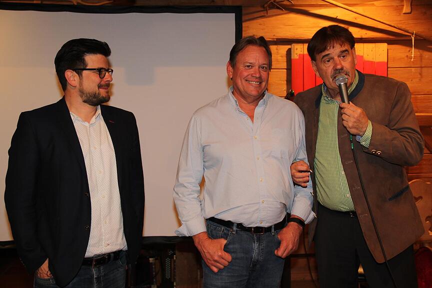 Wein und Country sorgen für Stimmung Im Seelisberger «Bellevue»