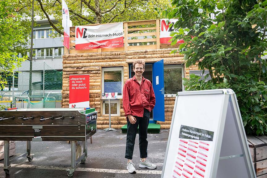 Im Mobil des Mannebüros wird moderne Männlichkeit diskutiert: «Wir ...