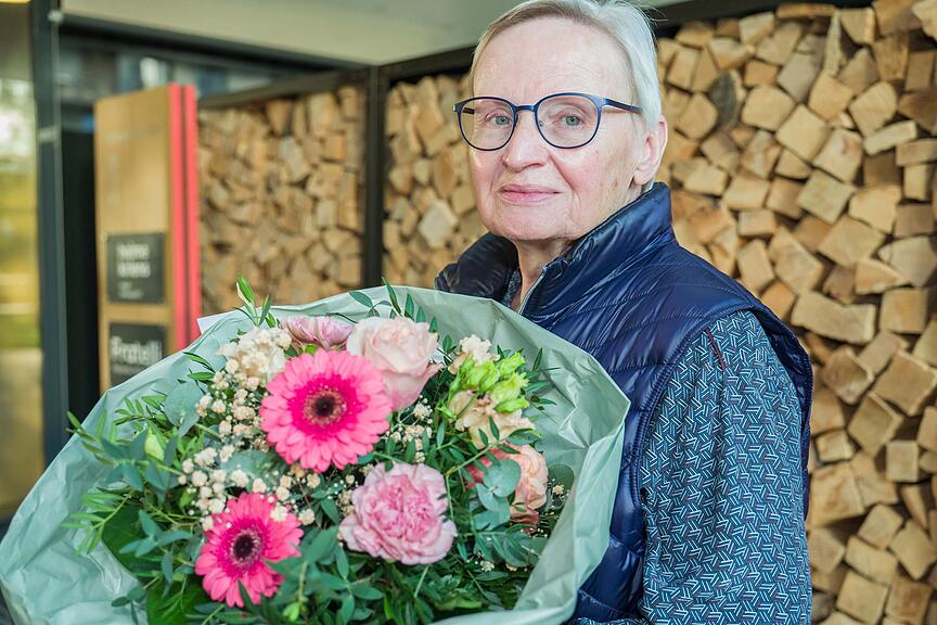 Verena Theiler tritt nach 50 Jahren aus dem Vorstand des Vereins «Haus ...