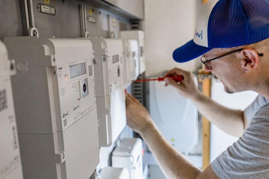 EWL beginnt mit Installation von «Smart Metern» in den Haushalten