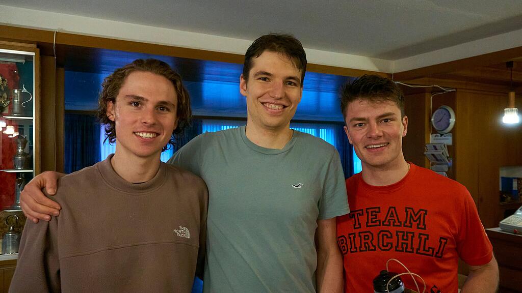 Das strahlende Siegertrio bei den Herren (von links): Manuel Arnold, Brunnen, David Hauswirth ...