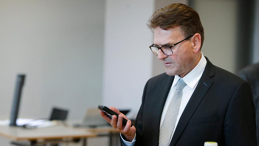 Der Zuger Regierungsrat Beat Villiger am Wahlsonntag. Er wird ...