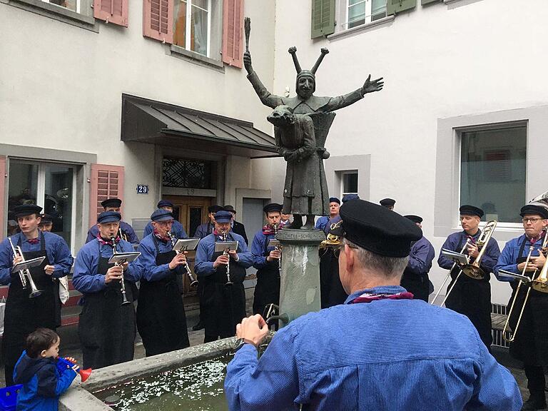Der Güdismontag in Bildern