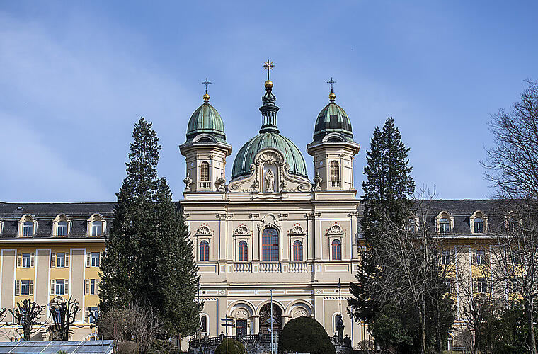 2088522_ab-dem-kommenden-schuljahr-kann-die-passerelle-auch-an-der ...