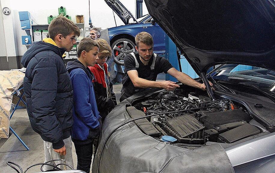 Urner Schüler erhalten Einblick in Berufe