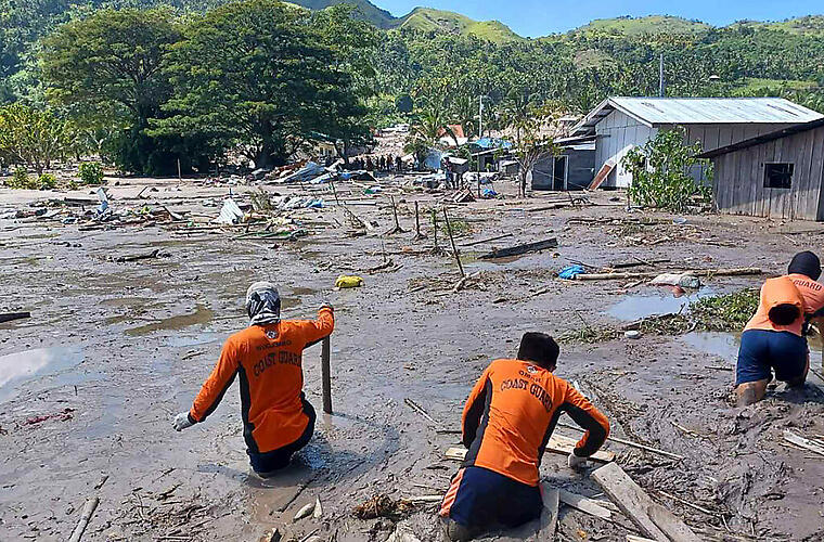 Zahl der Sturm-Opfer auf Philippinen steigt