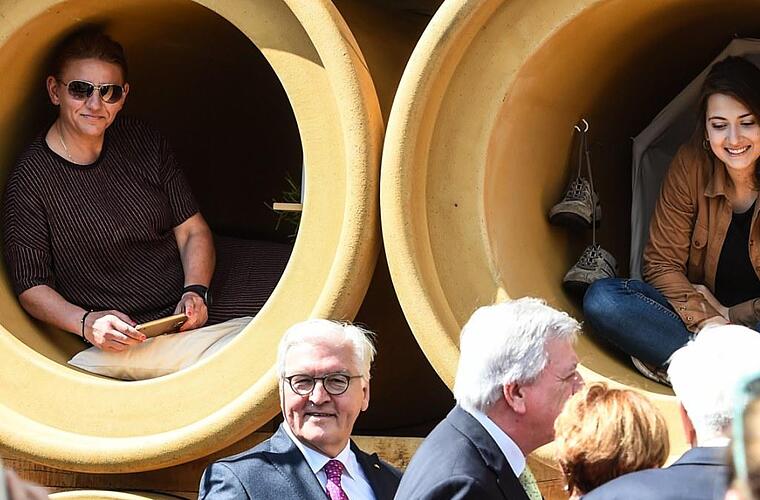 documenta öffnet die Tore