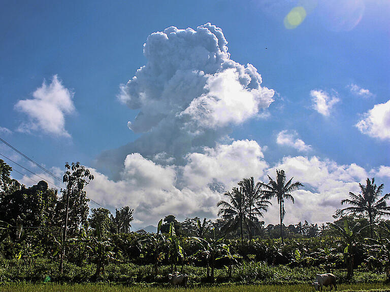 Indonesischer Vulkan Merapi ausgebrochen