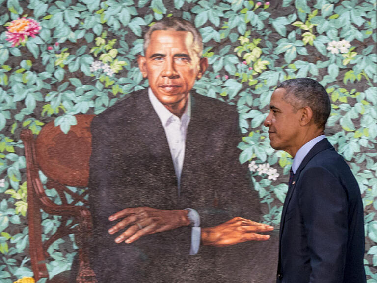 Obamas hängen in National Portrait Gallery