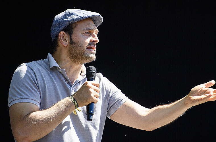 Kaya Yanar im Circus Knie