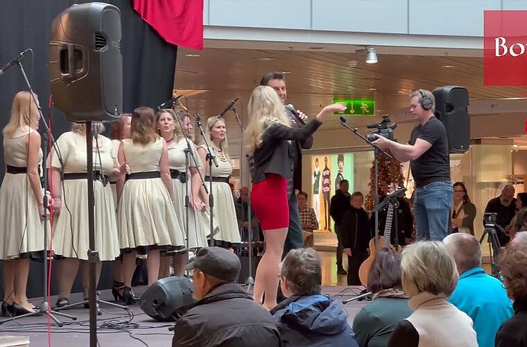 Bo Katzmann spielt im Mythen Center