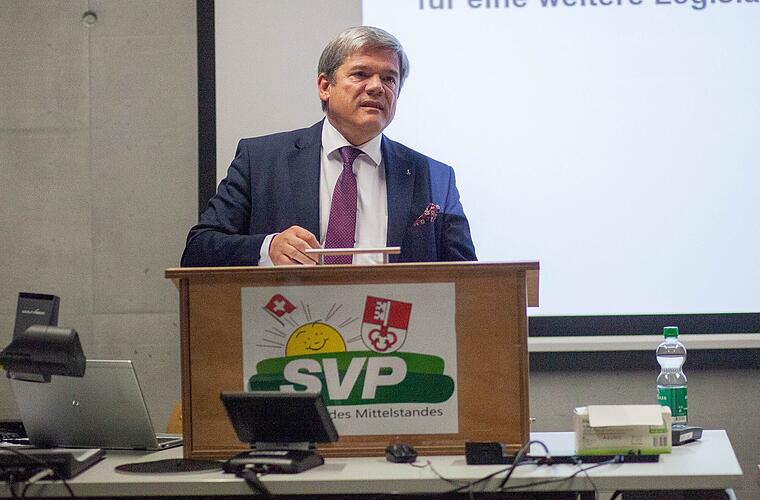 SVP Obwalden nominiert Daniel Wyler – und diskutiert lange über Parolen