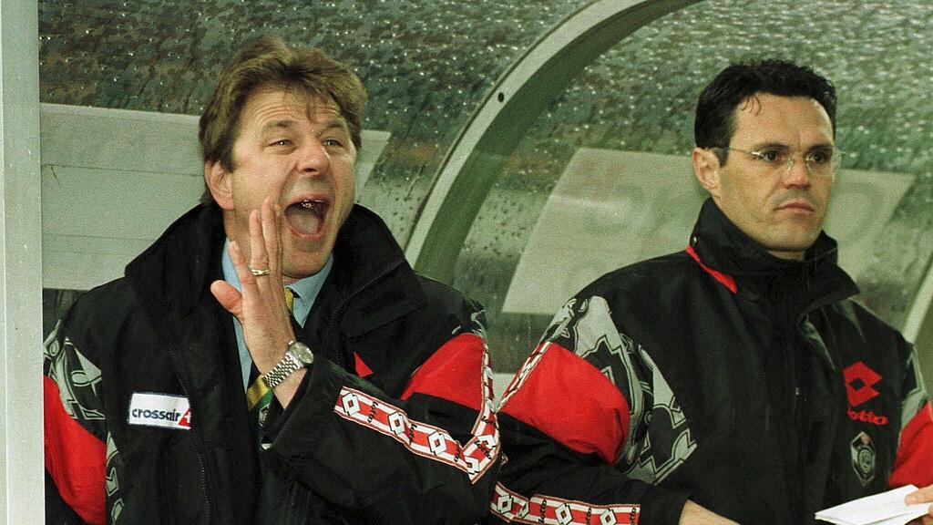 Karl Engel (links) trainierte nach seiner Aktivkarriere unter anderem ...