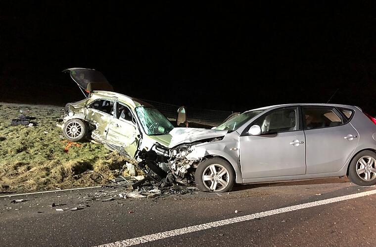 Junge Frau stirbt bei Unfall in Ricken SG