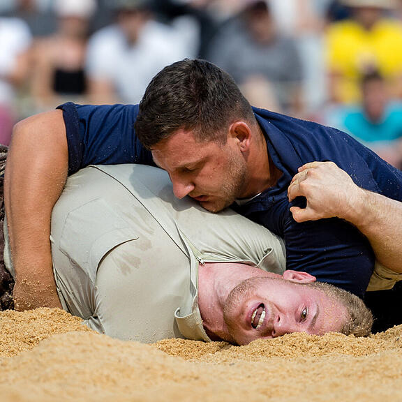 Lario Kramer fordert Samuel Giger