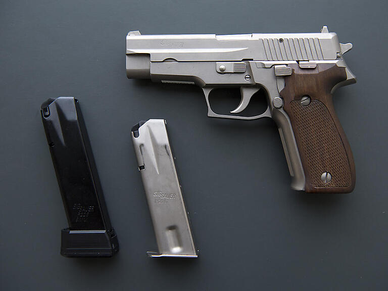 Schweiz exportiert wieder mehr Waffen