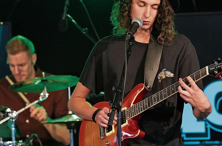 Band mit Urner Sänger gewinnt Talentwettbewerb