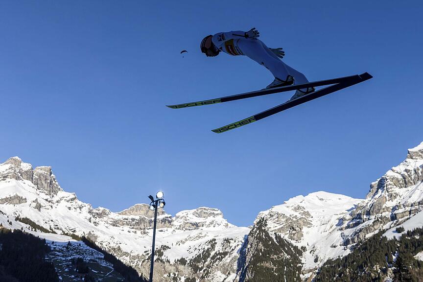 Skispringen Engelberg: Das sind die besten Bilder