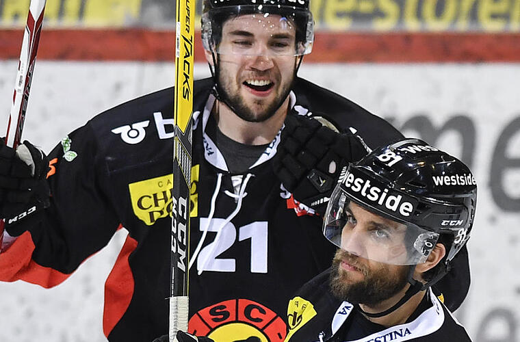 Simon Moser bis 2023 beim SCB