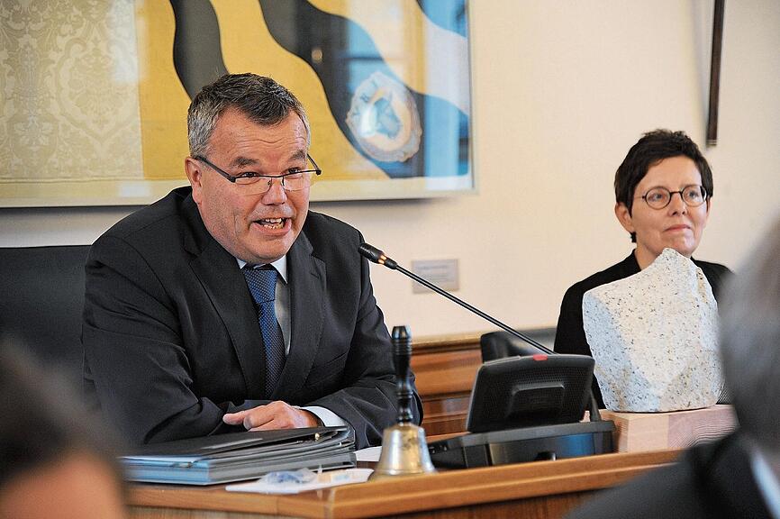 Sie reden über Gott und die Welt