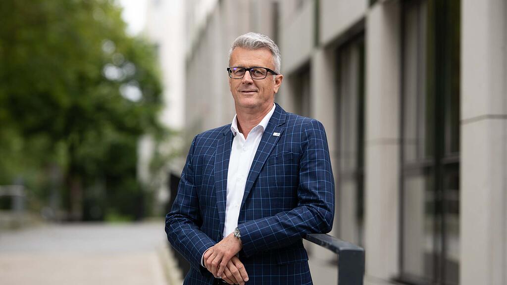 Kurt A. Zurfluh, 57, ist seit über zehn Jahren Geschäftsführer der ...