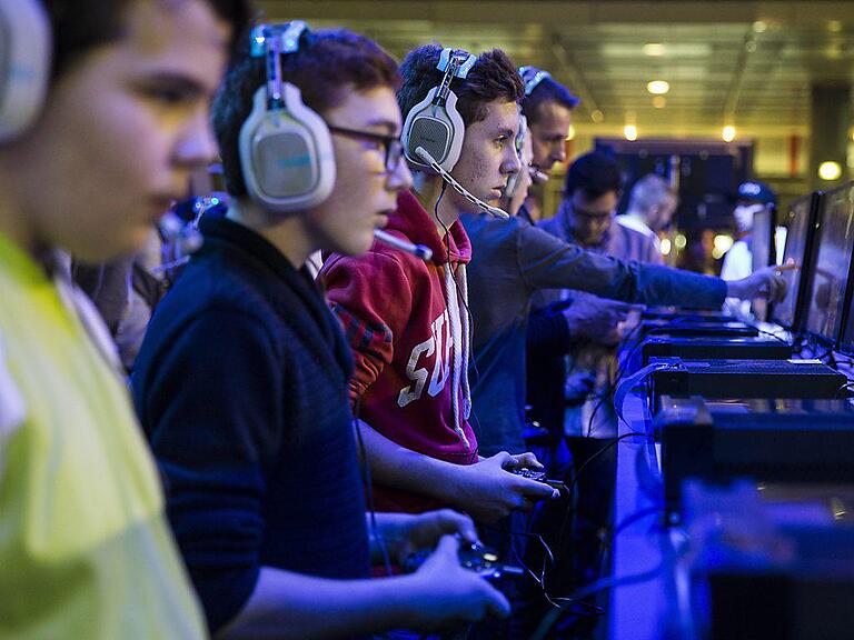 Gamer treffen sich in Berlin