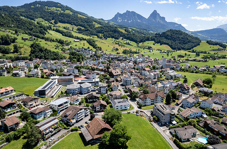 Steinen: Alle aktuellen Nachrichten und Infos