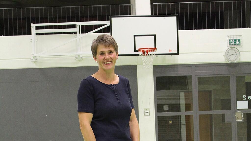 Nach einer langen Aktivkarriere auf dem Handballfeld wechselt die ...