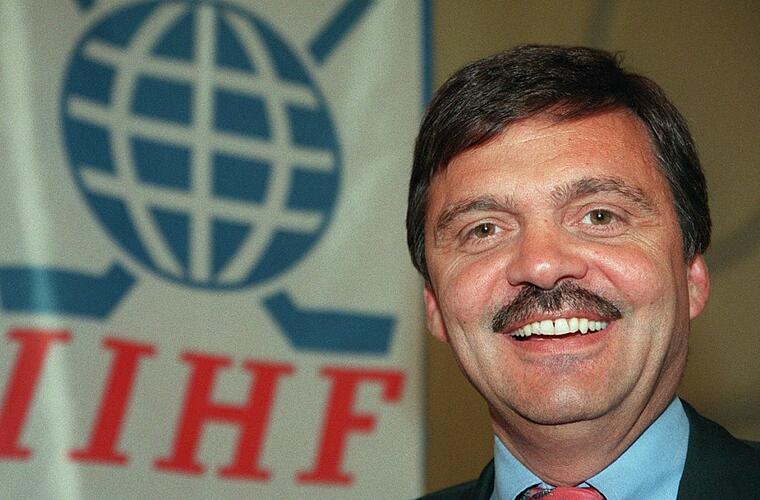 Fasel seit 26 Jahren IIHF-Präsident