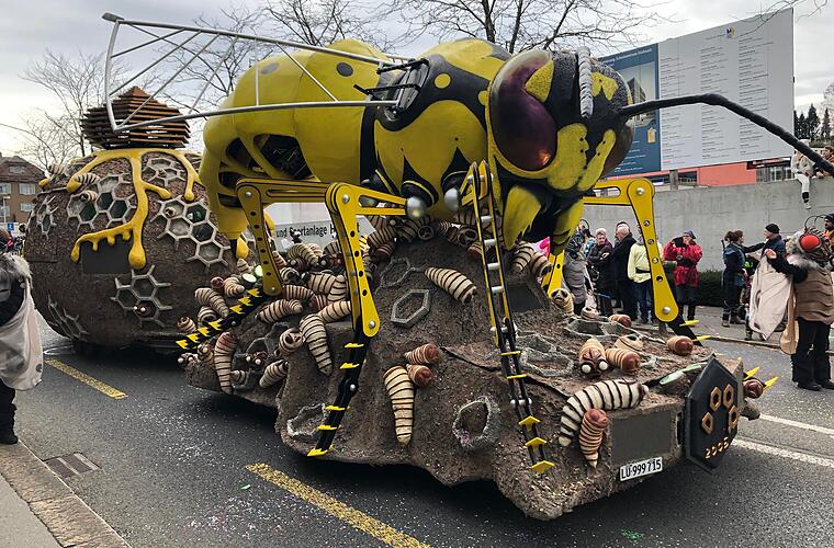 Will Meggen etwa Hollywood den Rang ablaufen?