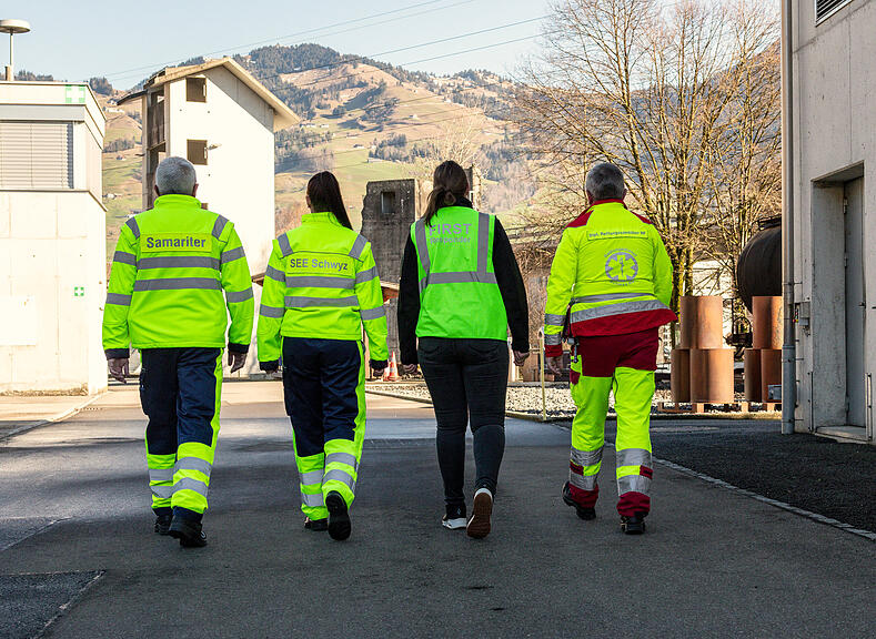 Die Arbeit hinter dem Sanitätsnotruf 144 wird der Öffentlichkeit gezeigt