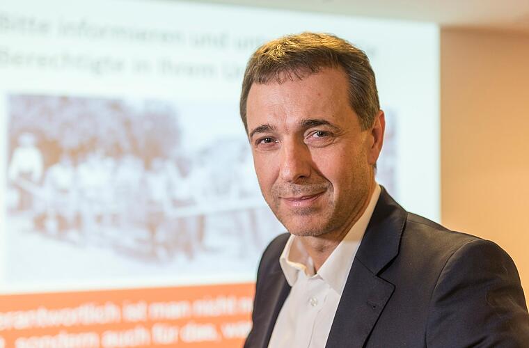 Ehrendoktorwürde für Guido Fluri