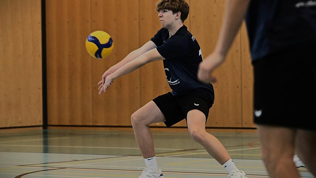 Auch dank perfekten Annahmen, wie hier von Oliver Styger, siegten die ...