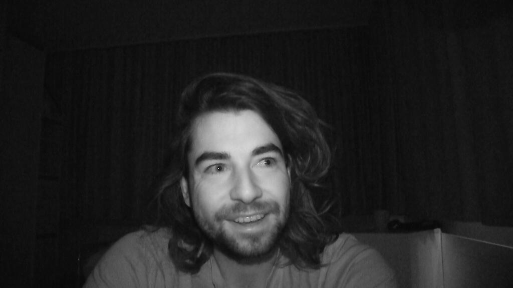 Der Nidwaldner Robin Pickis wagte einen «Dunkelretreat».